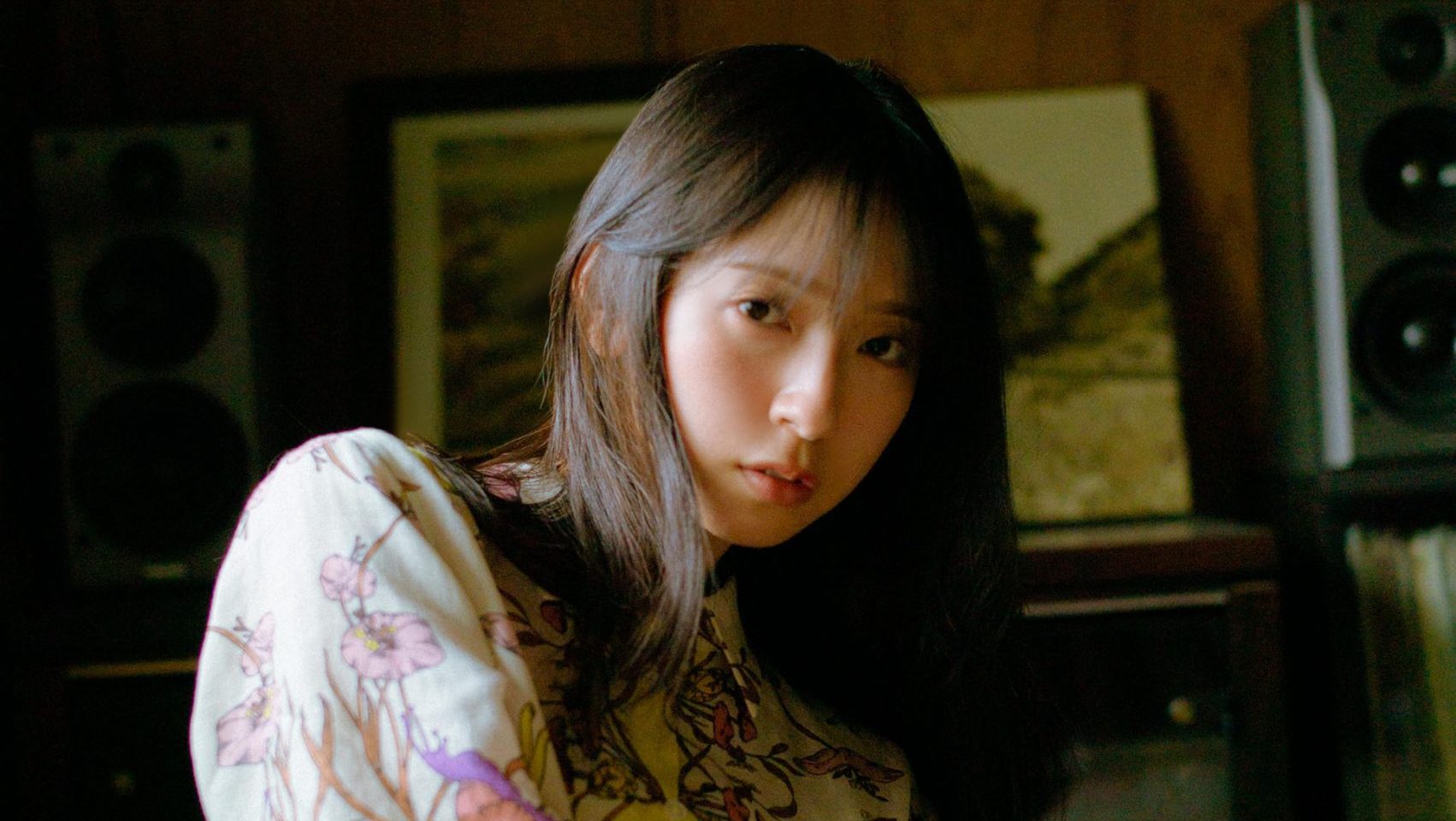 この恋は、夢か現か。日向坂46・金村美玖が「blt graph.vol.102」の表紙に4年ぶりに登場！ さらに巻末グラビアには富田鈴花が登場し、それぞれの現在地に迫る。 | B.L.T.web